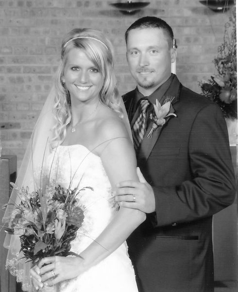 Alpers and Cooper exchange vows | News, Sports, Jobs - North Tama Telegraph